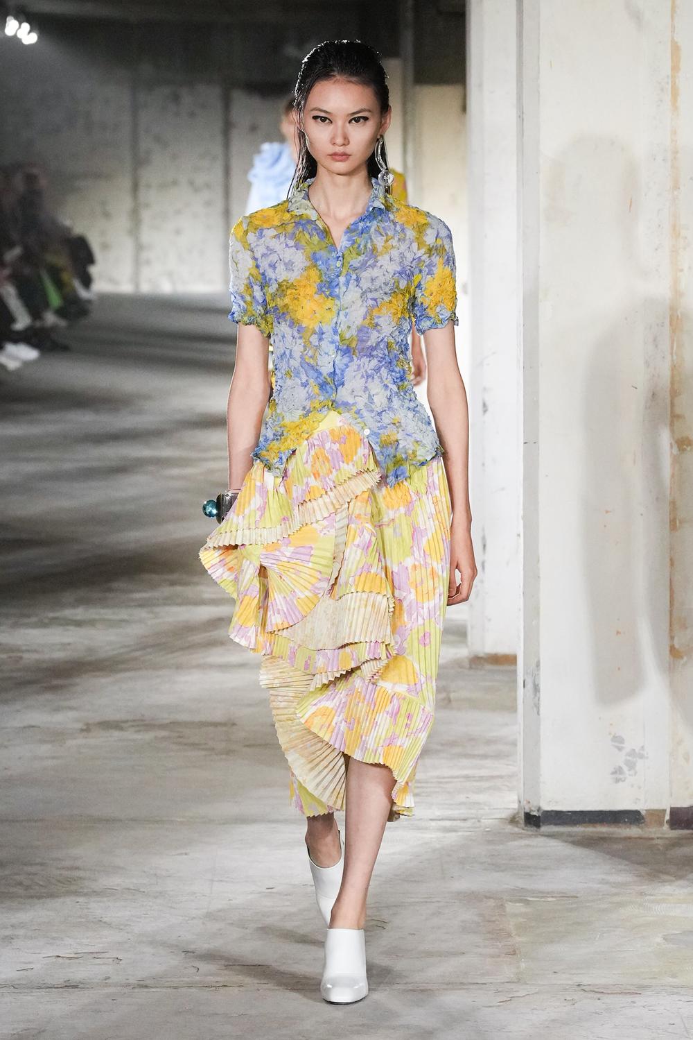 Défilé - Dries van noten - Prêt à porter Printemps-Eté 2023